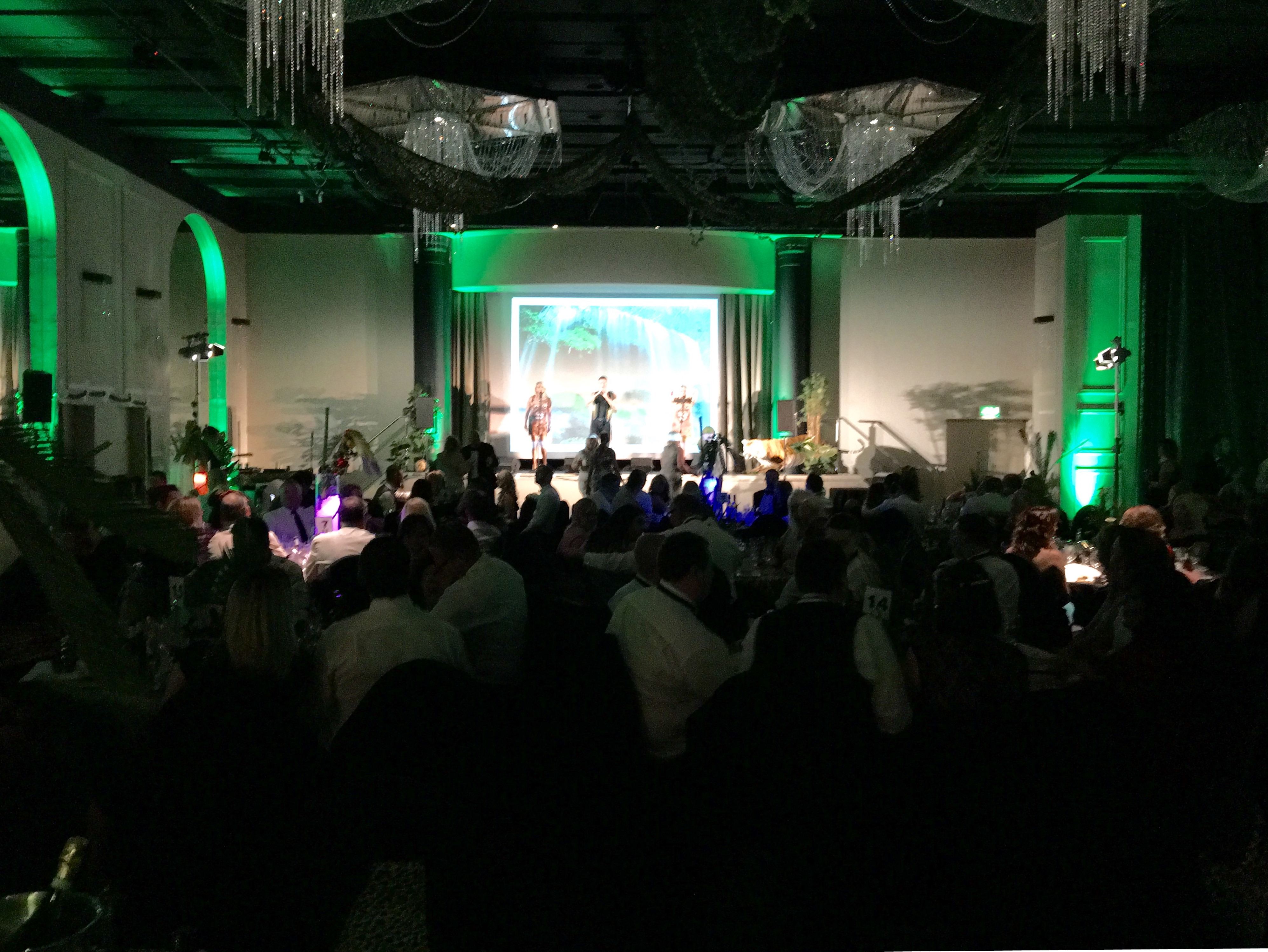 tightfitofficial – Tight Fit